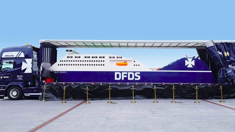 Guiness: DFDS Has Built World's Largest Lego Ship