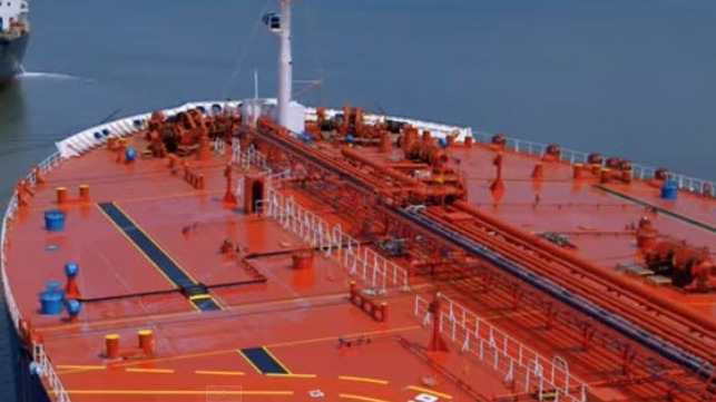 Louisiana Offshore Oil Port Test Loads VLCC